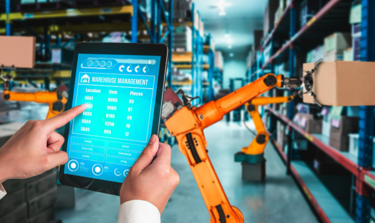Leveraging AI For Proactive Maintenance In Logistics Warehouse | Case Study